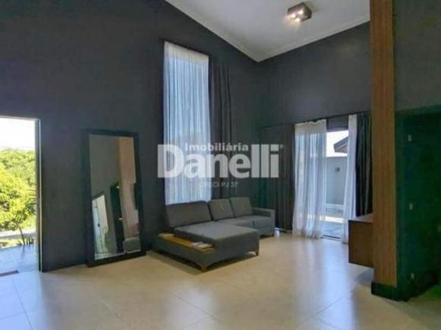 Casa em Condomínio à venda, 3 quartos, 1 suíte, 4 vagas, Residencial Santa Helena Caçapava/SP
