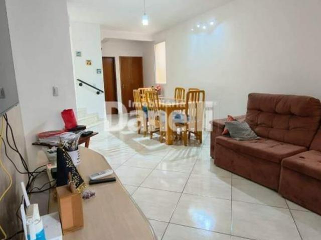 Casa em Condomínio à venda, 3 quartos, 1 suíte, 2 vagas, Jardim Califórnia Taubaté/SP