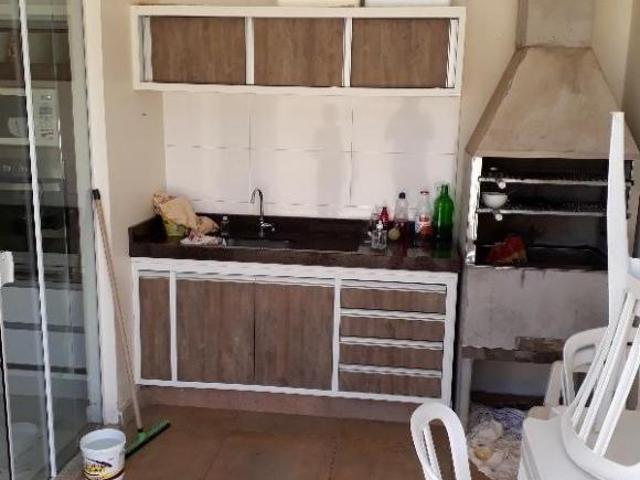 Casa em condomínio à venda, 3 quartos, 1 suíte, 2 vagas, VALE DAS OLIVEIRAS Limeira/SP