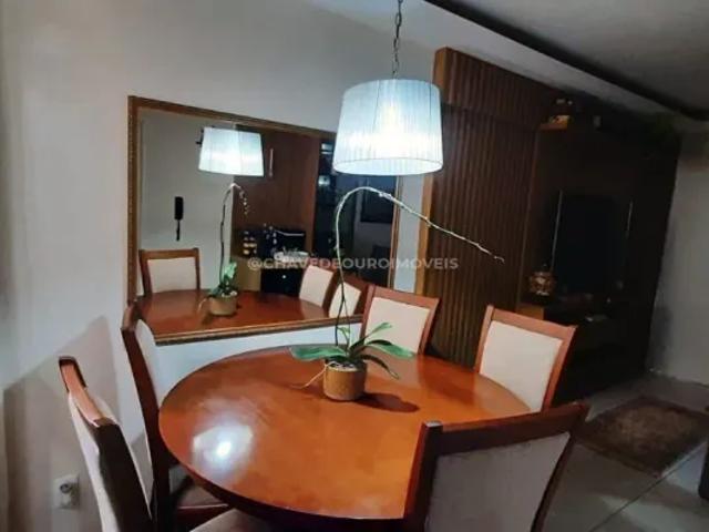 Casa em condomínio à venda, 3 quartos, 1 suíte, Mercês Uberaba/MG