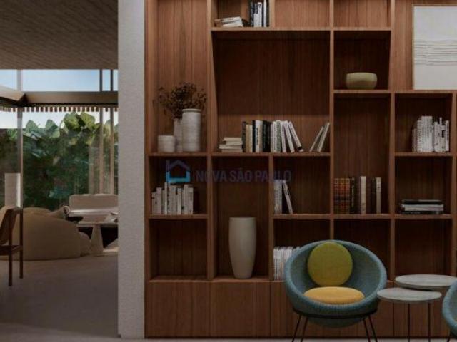 Casa em condomínio à venda|3 Quartos Suítes|4 vagas|Piscina|Brooklin