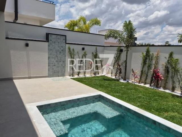 CASA RESIDENCIAL em Valinhos São Paulo, Roncáglia