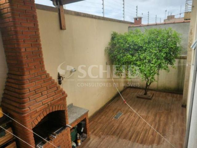Casa em condomínio a venda, com 3 dormitórios e 2 vagas, na Vila Campo Grande