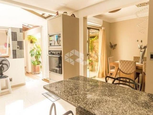 Casa em Condomínio à venda com 3 quartos, no Bairro Tristeza