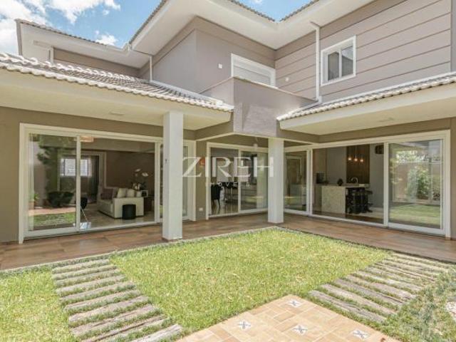 CASA EM CONDOMÍNIO À VENDA COM 3 SUÍTES NO CAMPO COMPRIDO