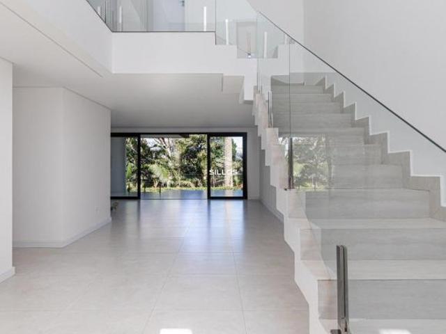 Casa em condominio à venda com 3 suítes no Santa Candida em Curitiba