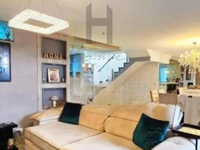 Casa em condomínio à venda com 174 metros 4 dormitórios sendo 3 suítes. Bairro Jardim ? Santo André