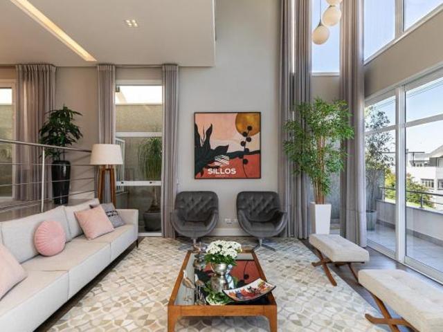 Casa em condominio à venda com 2 suítes no Atuba em Curitiba