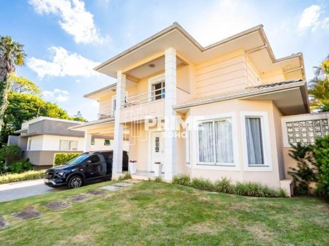 Casa em Condomínio à Venda com 5 Quartos no Campo Comprido