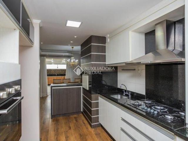 Casa em condomínio a venda, com suíte em Canoas