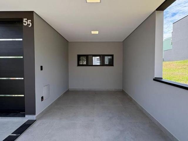 Casa em Condomínio à Venda em Tatuí SP Vila Doutor Laurindo 3 Quartos, 1 Suíte, 2 Salas, 2 Banhei