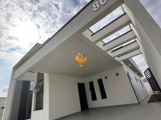 Casa em Condomínio à Venda em Taubaté SP no Vale dos Cristais: 3 Quartos, 1 Suíte, 2 Salas, 3 Banhei