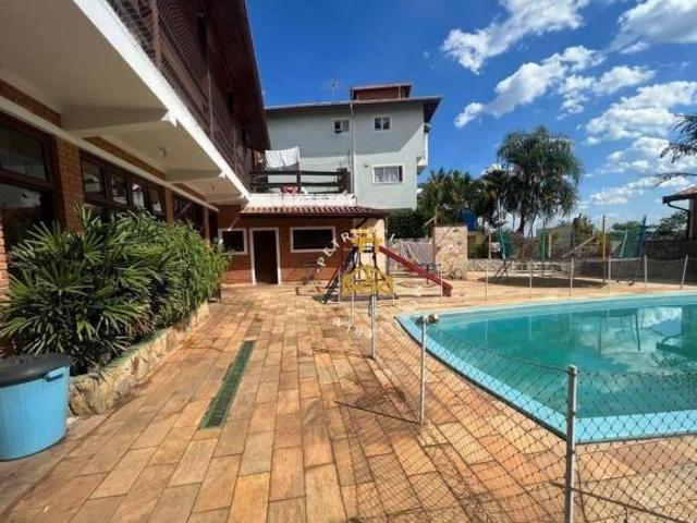 CASA EM CONDOMÍNIO À VENDA EM VALINHOS, COM 950M² DE ÁREA CONSTRUÍDA