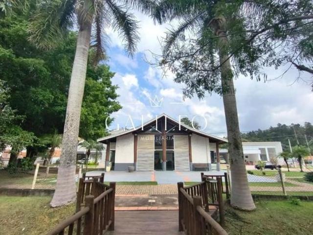 Casa em Condomínio à Venda em Várzea Paulista SP, Jardim Promeca: 3 Quartos, 1 Suíte, 2 Salas, 3 Ban