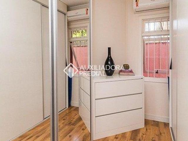 Casa em Condomínio à Venda em Vila Jardim