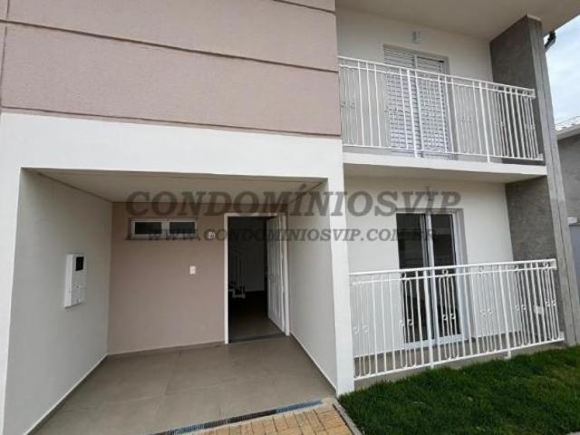 Casa em Condomínio à Venda em Vossoroca, Votorantim SP: 3 Quartos, 1 Suíte, 3 Salas, 2 Banheiros, 2