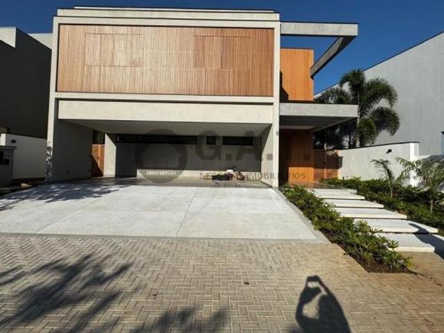 Casa em condomínio à venda em Alphaville Nova Esplanada, Votorantim SP: 4 quartos, 4 suítes, 3 salas