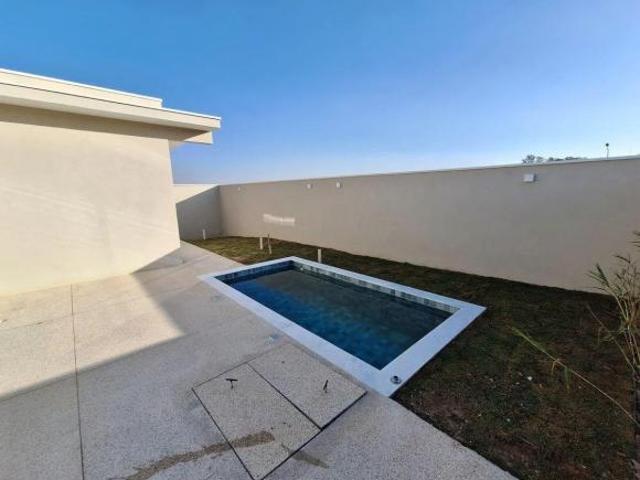 Casa em condomínio à venda em Alphaville Castello, Itu SP: 3 quartos, 3 suítes, 2 salas, 4 banheiros
