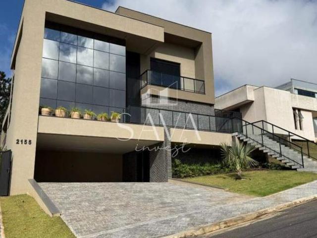 Casa em Condomínio à venda em Alphaville Lagoa dos Ingleses | 4 suítes, piscina, sauna e 3 vagas