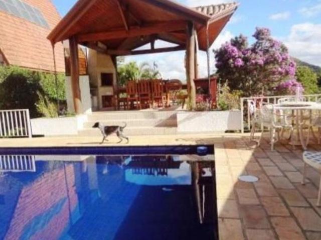 Casa em Condomínio à Venda em Atibaia SP, Bairro Parque Arco Iris: 2 Quartos, 2 Salas, 2 Banheiros