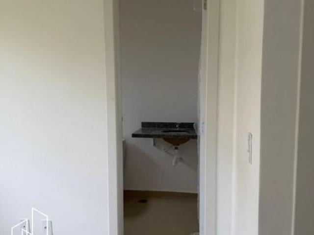 Casa em Condomínio à Venda em Bady Bassitt SP: 3 Quartos, 1 Suíte, 3 Salas, 2 Banheiros, 2 Vagas de