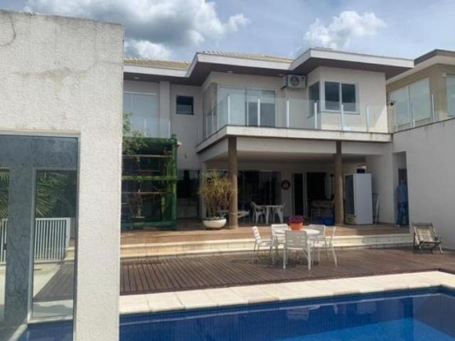 Casa em Condomínio à Venda em Bom Jesus dos Perdões