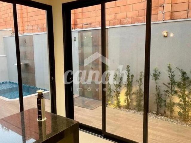 Casa em Condomínio à Venda em Bonfim Paulista, 3 Suítes, 185m²