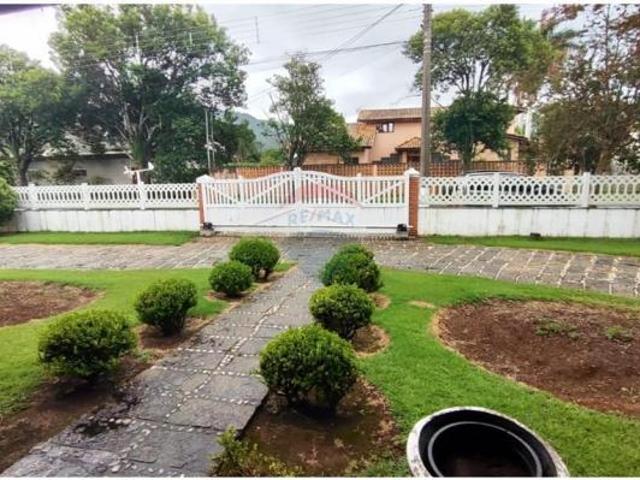 Casa em condomínio a venda em Bragança Paulista!