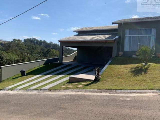 casa em condomínio à venda em Bragança Paulista SP, 3 quartos, 1 suíte, 2 salas, 4 banheiros, 4 vaga