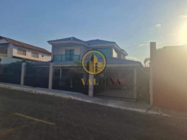 Casa em Condomínio à venda em Brasília – Região dos Lagos Sobradinho | 350 m² internos + 453,50 m²