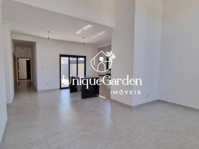 Casa em Condomínio à Venda em Caçapava SP, Terras do Vale: 3 Quartos, 1 Suíte, 2 Salas, 2 Banheiros