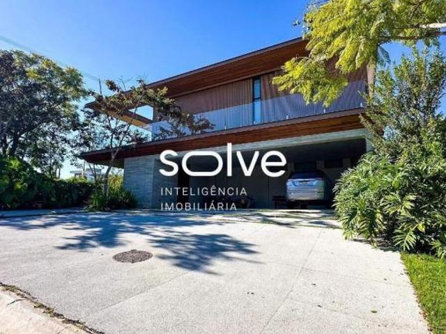 Casa em Condomínio à venda em Campinas Mont Blanc Residence, 4 quartos 570 m² por 8.500.000,00