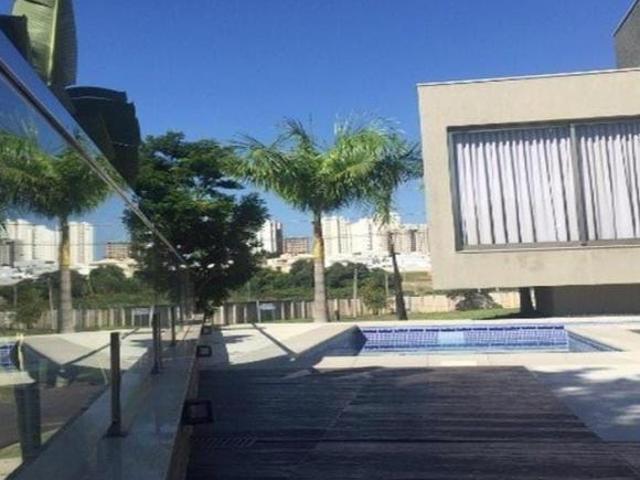 Casa em condomínio à Venda em Condomínio Mont Blanc, Sorocaba SP