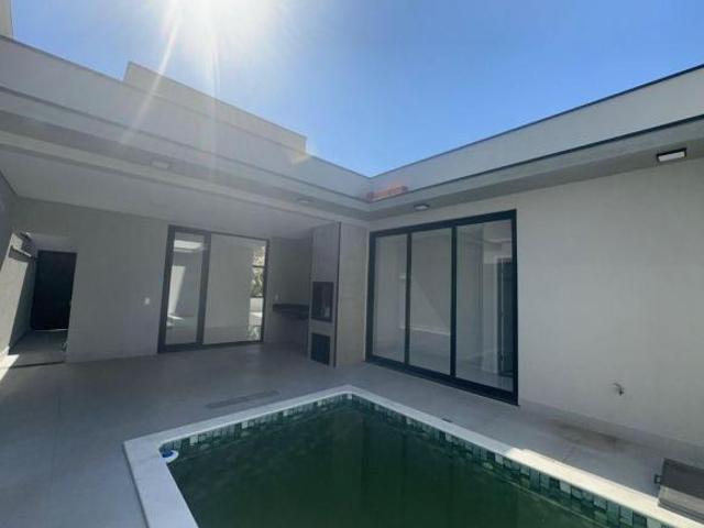 Casa em condomínio à Venda em Condomínio Mont Blanc, Sorocaba SP