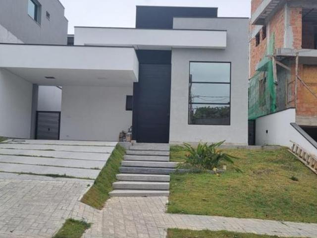 Casa em condomínio à Venda em Condomínio Aruã, Mogi das Cruzes SP
