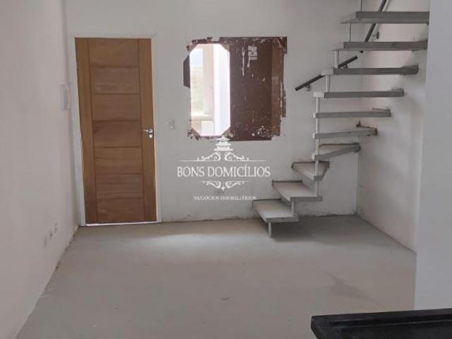 Casa em Condomínio à Venda em Cotia SP, Chácara Vista Alegre: 02 Quartos, 2 Salas, 02 Banheiros, 1 V
