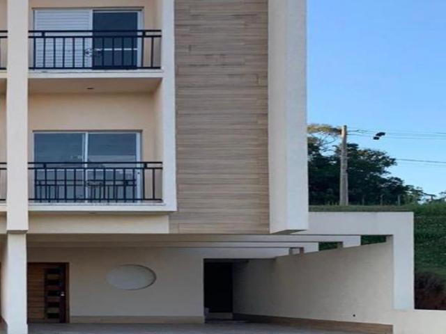 Casa em Condomínio à Venda em Cotia SP, no Bairro Sítio Boa Vista 3 Quartos, 1 Suíte, 3 Banheiros