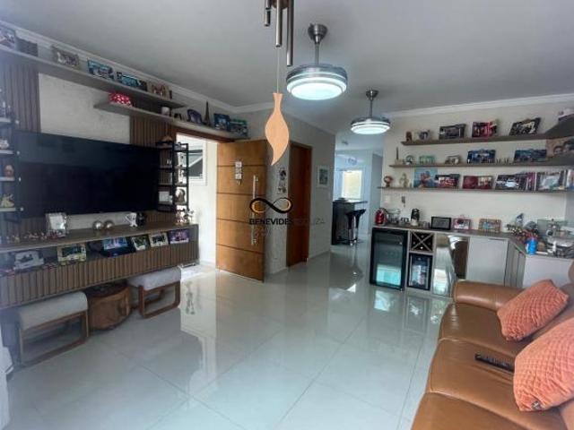 Casa em Condomínio à venda em Guarulhos SP, no Parque Renato Maia: 3 quartos, 1 suíte, 2 salas, 2 ba