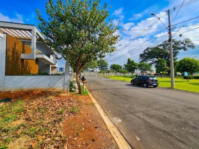 Casa em Condomínio à Venda em Hortolândia SP, Parque Ortolândia: 3 Quartos, 1 Suíte, 2 Salas, 4 Vaga