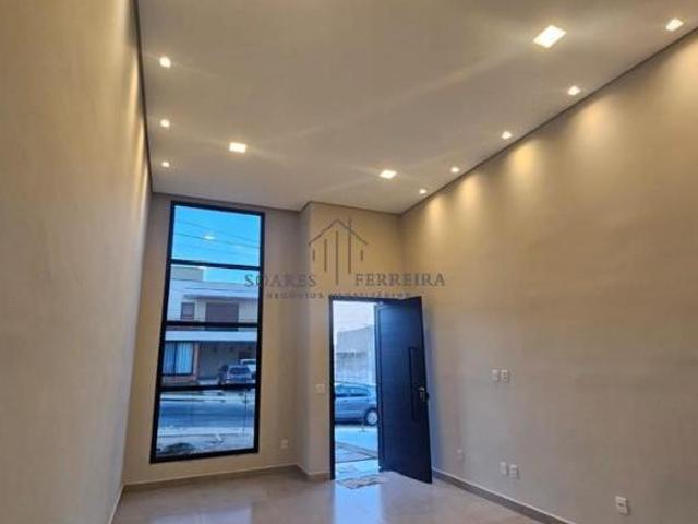 Casa em Condomínio à Venda em Indaiatuba SP Loteamento Park Gran Reserve: 3 Quartos, 1 Suíte, 2 Sa