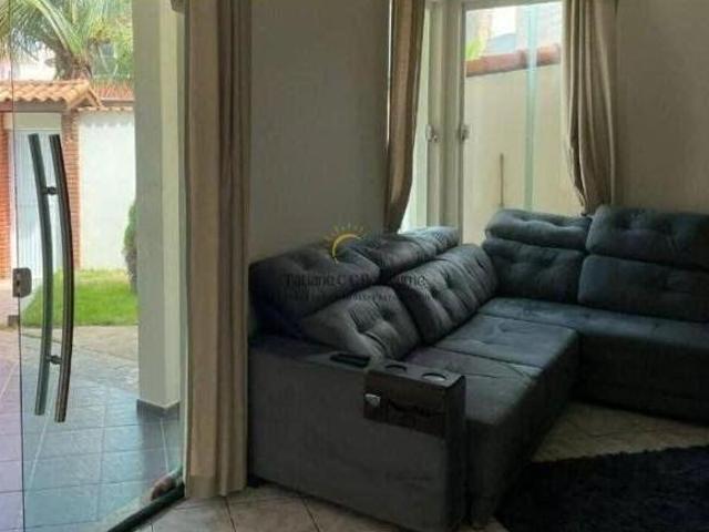 Casa em Condomínio à Venda em Itanhaém, 5 Dorms, 280m²