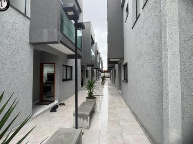 Casa em Condomínio à Venda em Itanhaém SP, Suarão: 2 Quartos, 2 Suites, 1 Sala, 1 Banheiro, 1 Vaga