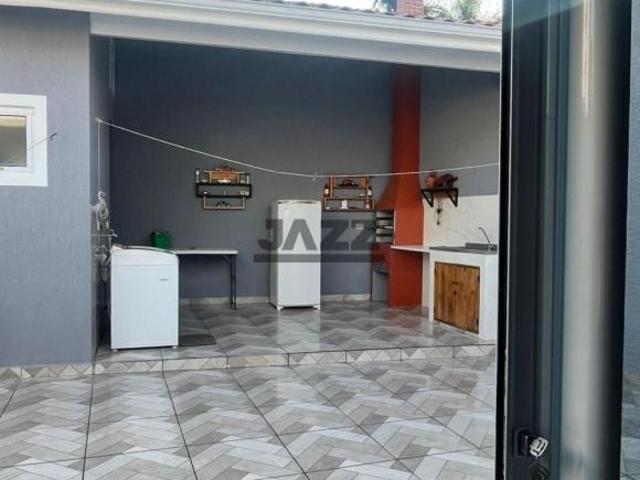 Casa em condomínio à venda em Jacareí com 3 dormitórios, suíte e até 5 vagas de garagem