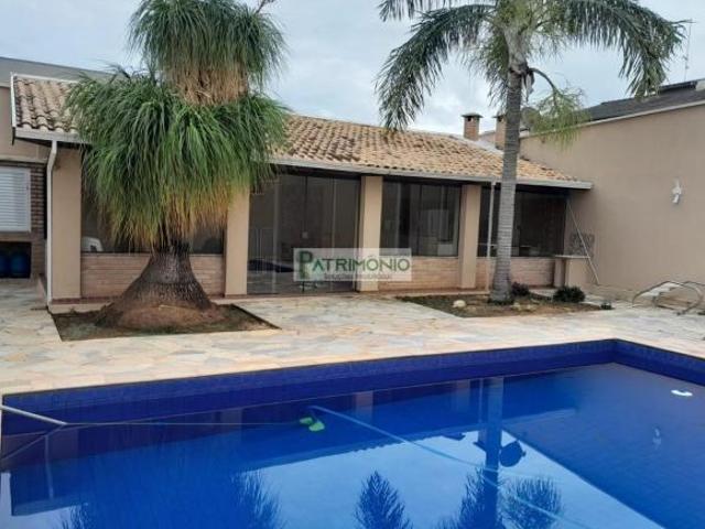 Casa em Condomínio à Venda em Jaguariúna SP, Estância das Flores: 3 Quartos, 1 Suíte, 1 Sala, 4 Vaga
