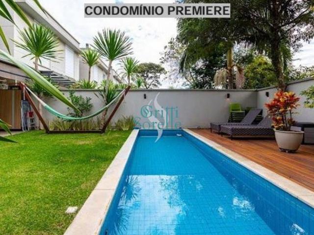 Casa em Condomínio à Venda em Jardim Cordeiro São Paulo/SP