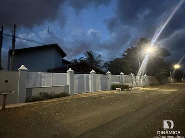 Casa em condomínio à venda em Limeira/SP Estancia Jardim | 3 dorms 1 suíte | Piscina e espaço go