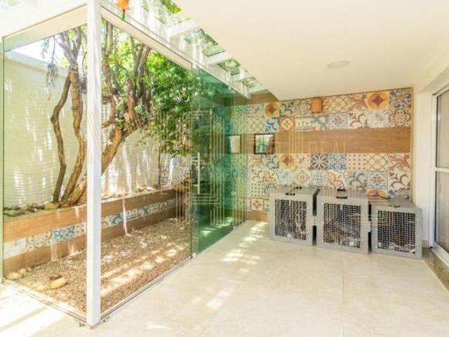 Casa em condomínio à venda em Moema | 3 quartos / 3 suítes