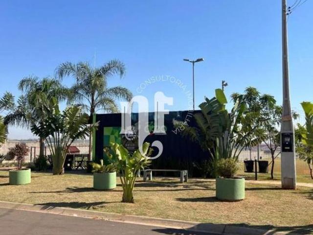 Casa em condomínio à venda em Paulínia SP, Vila Monte Alegre. Com 3 quartos, 1 suite, 2 salas, 2 ban