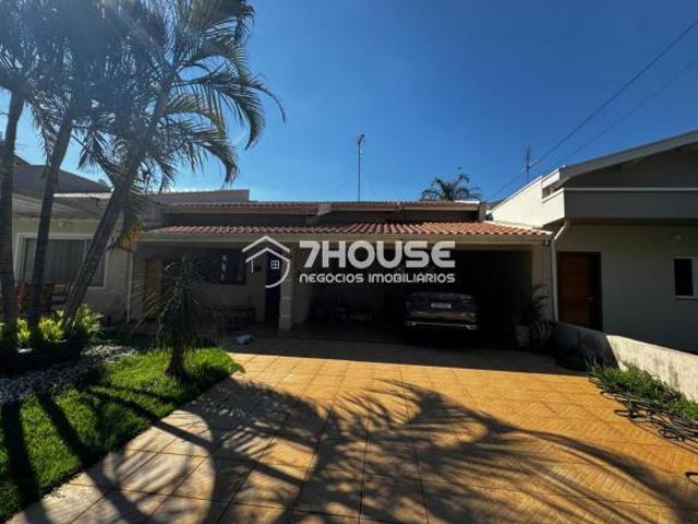Casa em Condomínio à Venda em Paulínia SP, Residencial Okinawa 3 Quartos, 1 Suíte, 4 Vagas, 180m²