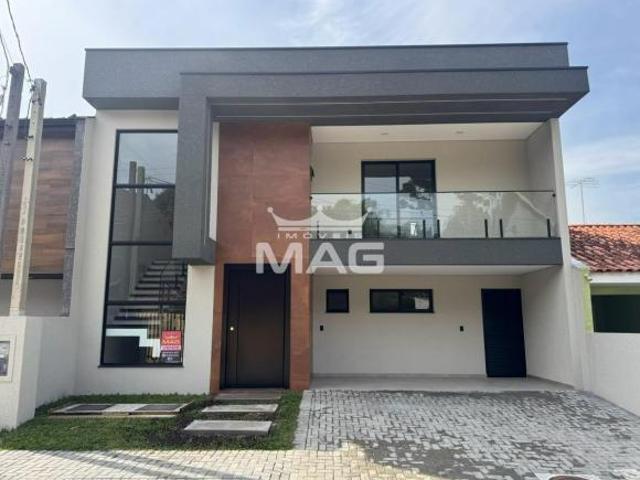 Casa em Condomínio à Venda em Pinhais